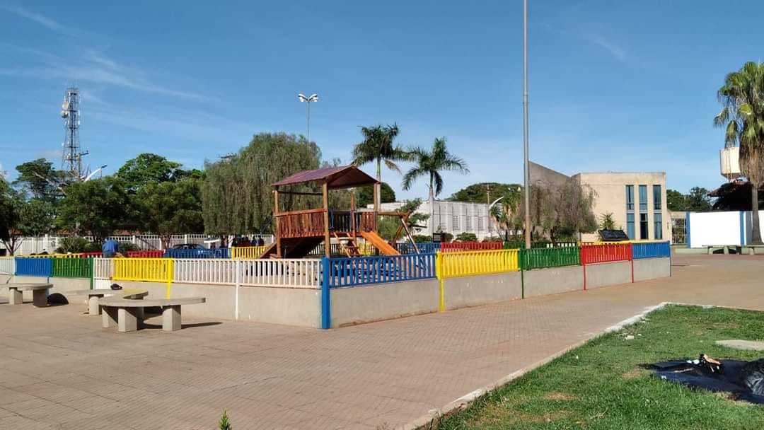 Praça central Júlio Bernardes recebe revitalização · Prefeitura de São ...
